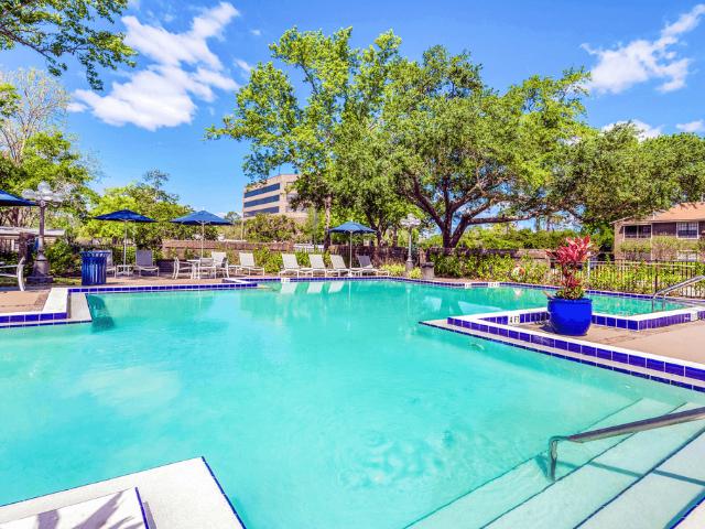 Bentley Green Apartment Homes 2 Bedroom Apartment for Rent at 8214 Princeton Square Blvd E, Jacksonville, FL 32256 Royal Lakes