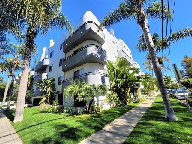 Bentley Luxury Investments LLC 2 Bedroom Apartment for Rent at 2050 S Bentley Ave, Los Angeles, CA 90025 Westside