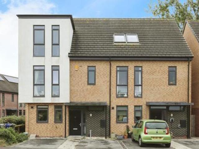 Bentley, Parkland Crescent, Doncaster, 4 Bedroom Semi detached