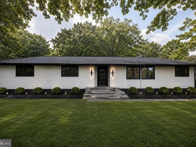 Bentley Rd, Monroe Township, Home For Sale