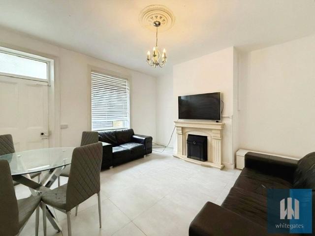 Bentley Street, Lockwood, Huddersfield, HD1