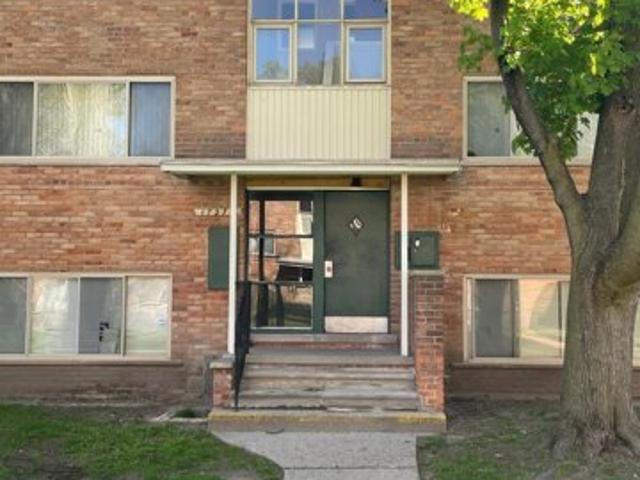 Bentler St, Detroit, Condo For Sale