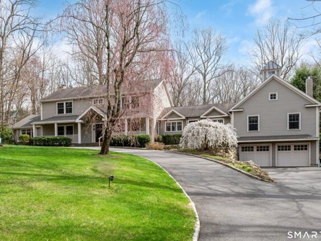 Bentwood Dr, Stamford, Home For Sale