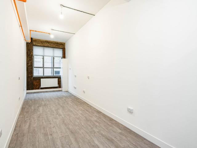 Benwell Road, London N7, 2 bed flat to rent, £2,600 pcm | PrimeLocation