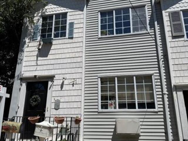 Benziger Ave, Staten Island, Home For Sale