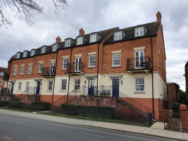 Benbow Quay, Shrewsbury, Shropshire SY1, 1 bed flat to rent, £900 pcm | PrimeLocation