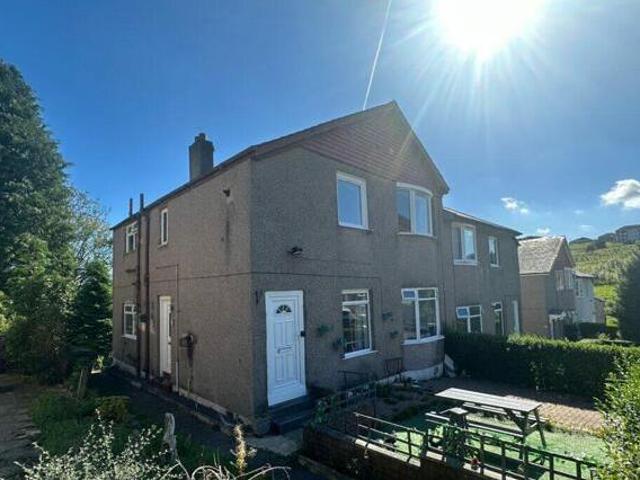 Bencroft Drive, Croftfoot, 3 Bedroom Flat