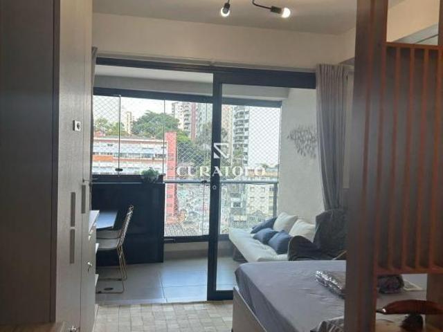 Benedito Pinheiros Apartamento Studio à venda em Cerqueira César, ao lado do Metrô Sumaré, com var