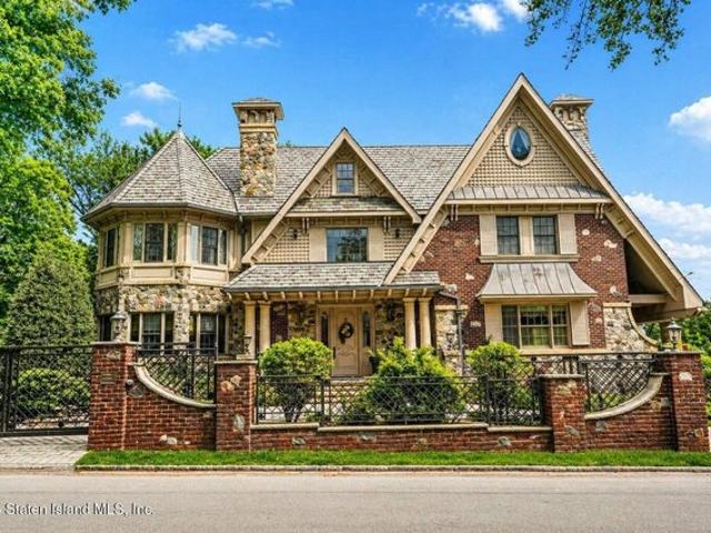Benedict Rd, Staten Island, Home For Sale