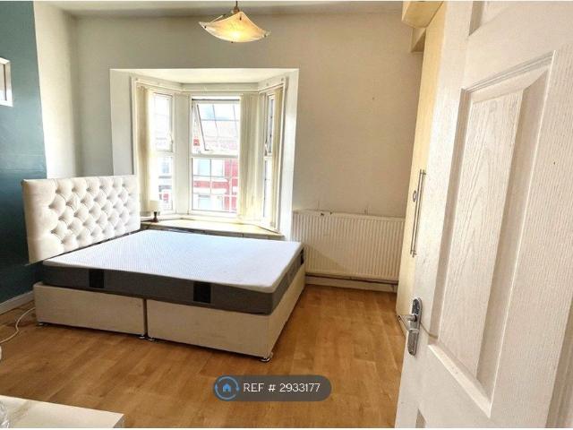 Benedict Street, Liverpool L20, Room to rent, £420 pcm | PrimeLocation
