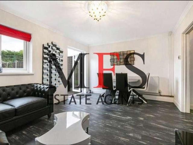 Benham Gardens, Hounslow, TW4