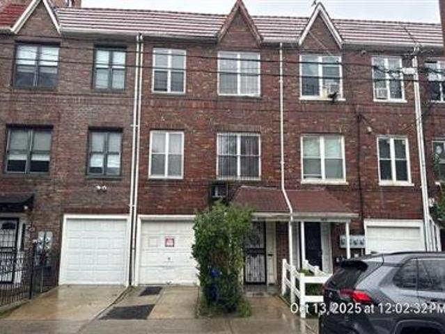 Benham St