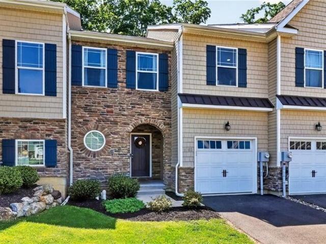 Benjamin Ct, Upper Milford Township, Home For Sale