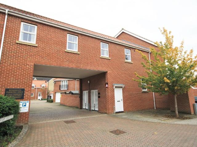 Benjamin Gooch Way, Norwich, Norfolk NR2, 2 bed flat to rent, £1,250 pcm | PrimeLocation