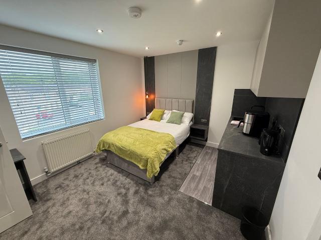 Benland, Bretton, Peterborough, Cambridgeshire PE3, Studio to rent, £735 pcm | PrimeLocation