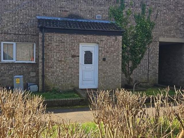 Benland, Bretton, Peterborough PE3, 4 bed terraced house to rent, £1,150 pcm | PrimeLocation