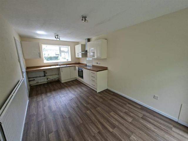 Benland, Bretton, Peterborough PE3, 3 bed terraced house to rent, £1,000 pcm | PrimeLocation