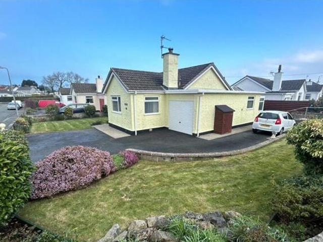 Benllech, Craig Y Don Estate, Anglesey, 3 Bedroom Bungalow
