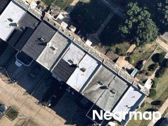 Benner St