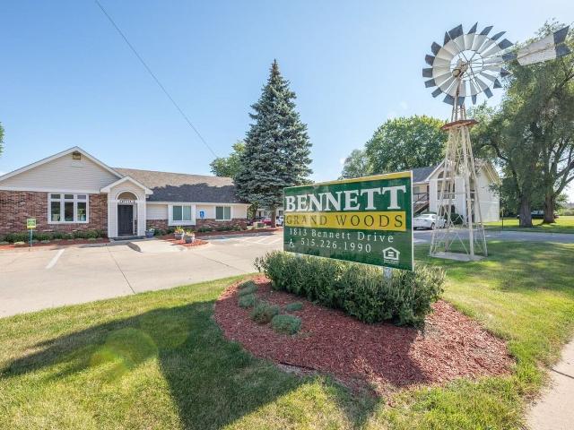 Bennett Grand Woods Apartments 1 Bedroom Apartment for Rent at 1813 Bennett Dr, West Des Moines, IA 50265