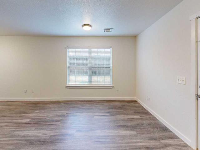 Bennett Ridge Apartments 1 Bedroom Apartment for Rent at 8201 N Rockwell Ave, Oklahoma City, OK 73132 Wilshire Ridge
