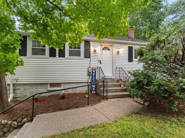 Bennett St, Wrentham, Home For Sale
