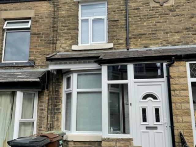 Bennett Street, Buxton SK17, 3 bed terraced house to rent, £900 pcm | PrimeLocation