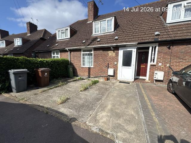 Bennetts Castle Lane, Dagenham RM8, 2 bed terraced house to rent, £2,100 pcm | PrimeLocation
