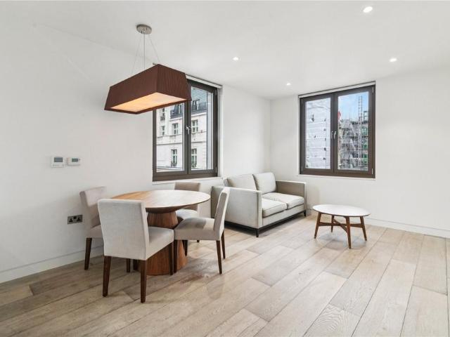 Bennet Street, London, SW1A 1 bed apartment to rent £4,550 pcm £1,050 pw