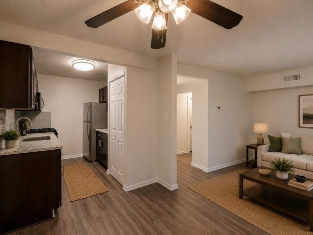 Bennington Crossings Apartment Homes 2 Bedroom Apartment for Rent at 441 N Armistead St, Alexandria, VA 22312 Larchmont Village Apartments West