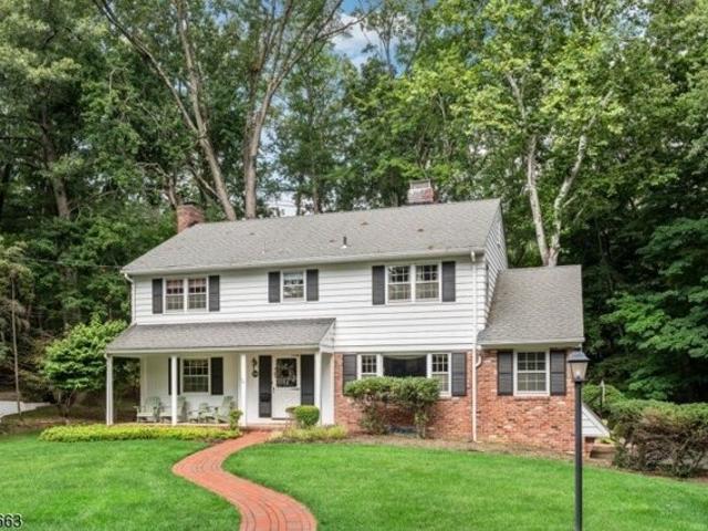 Bennington Ter, Ridgewood Village, Home For Sale