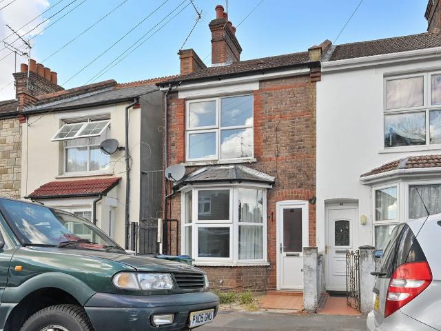 Benskin Road, Watford, Watford WD18, 3 bed terraced house to rent, £1,800 pcm | PrimeLocation