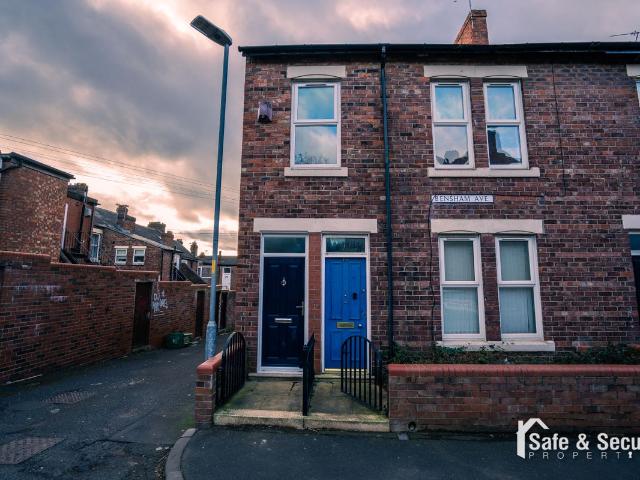 Bensham Avenue, Gateshead, Tyne And Wear NE8, 3 bed flat to rent, £775 pcm | PrimeLocation