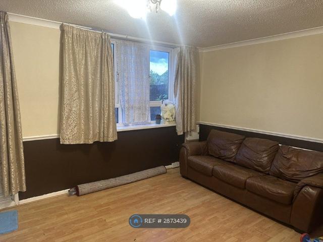 Benson Close, Hounslow TW3, 3 bed end terrace house to rent, £2,300 pcm | PrimeLocation