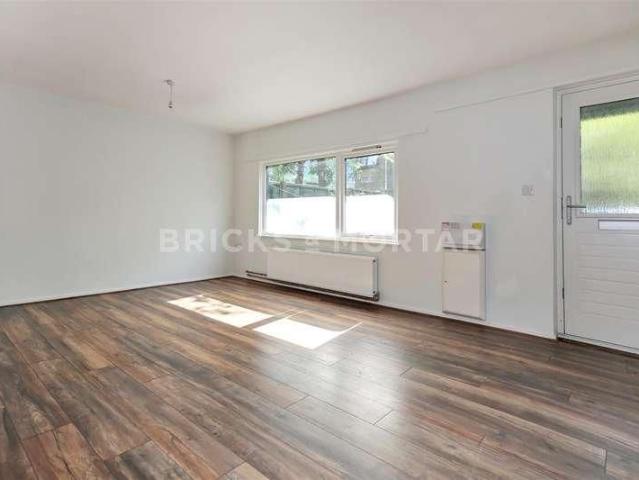 Benson Place, Newcastle Upon Tyne, NE6