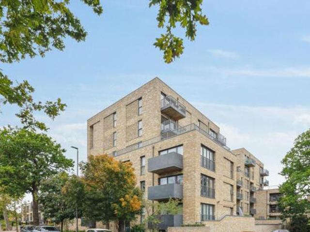 Beatrice Place, Wimbledon, 2 Bedroom Apartment