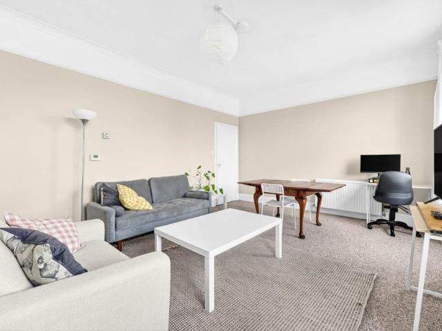Beatrice Road, Finsbury Park, N4 3 bed maisonette to rent £3,200 pcm £738 pw
