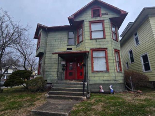 Beatty Ave
