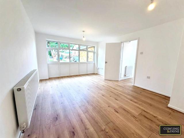 Beauchamps Drive, Wickford, Essex