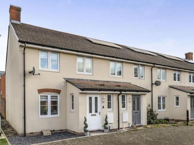 Beaufort Avenue, Royal Wootton Bassett, 3 Bedroom End