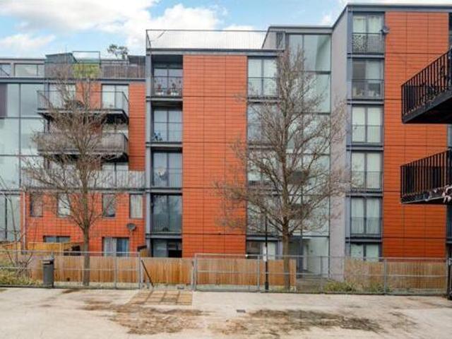 Beaufort Court, Lillie Road, 1 Bedroom Apartment