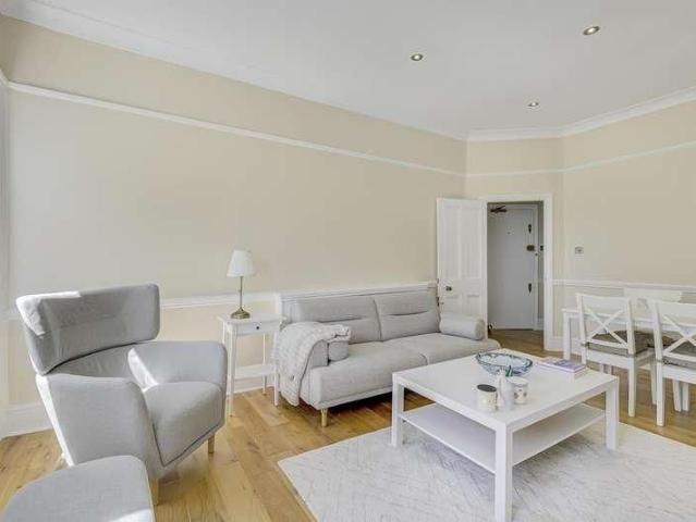 Beaufort Gardens, Knightsbridge, SW3