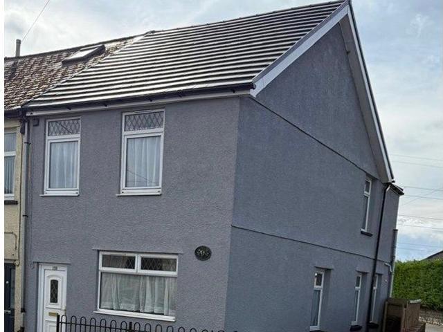 Beaufort Hill, Ebbw Vale NP23, 3 bed semi detached house to rent, £875 pcm | PrimeLocation