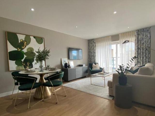Beaufort Park, Aerodrome Road, 2 Bedroom Apartment