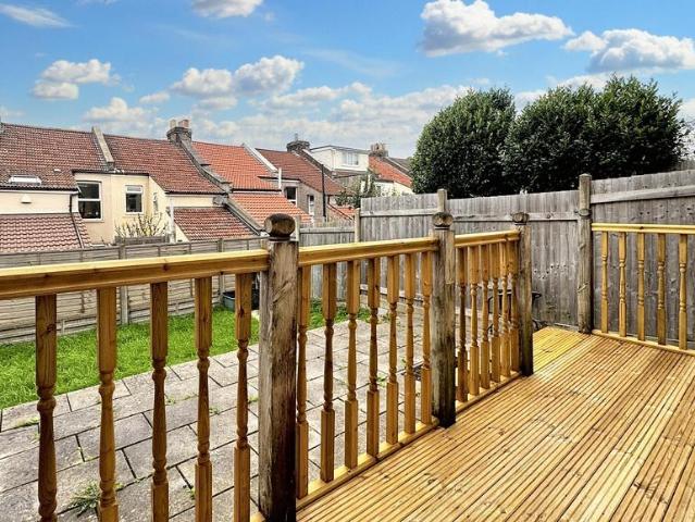 Beaufort Road, Bristol BS15 3 bed house to rent £1,595 pcm £368 pw