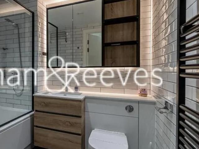 Beaufort Square, London, NW9 5XF, United Kingdom | 3 bed apartment for rent #167598374 | Rentberry