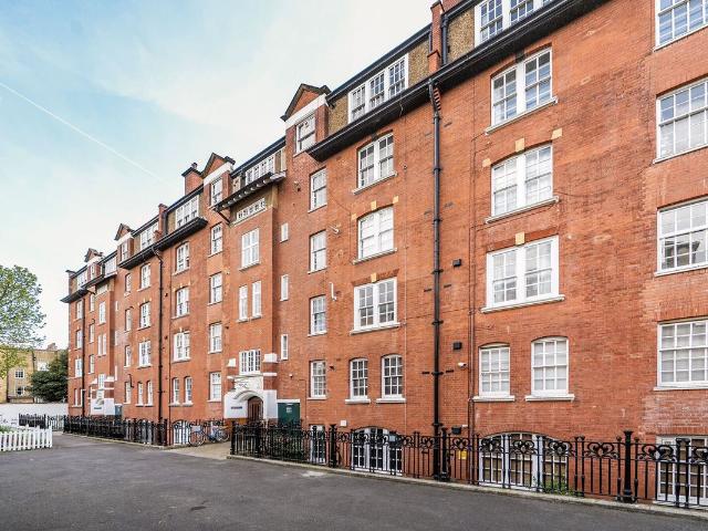 Beaufort Street, Kings Road, London SW3, 2 bed flat to rent, £3,000 pcm | PrimeLocation