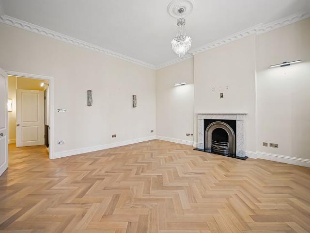 Beaufort Street SW3, 1 bed flat to rent, £3,800 pcm | PrimeLocation