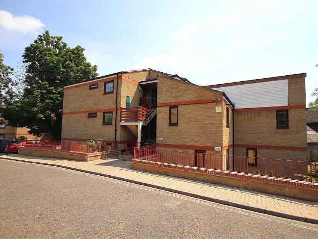Beaulands Close, Cambridge CB4, 1 bed flat to rent, £1,300 pcm | PrimeLocation