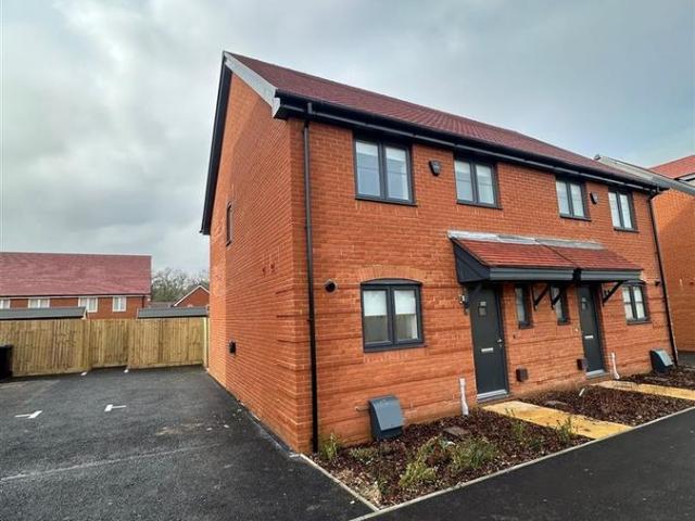 Beaulieu Road, Whiteley, Fareham SO30, 3 bed semi detached house to rent, £1,600 pcm | PrimeLocation